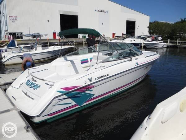1996 Formula 28 High Performance Boat for Sale in Bonita Spgs, FL