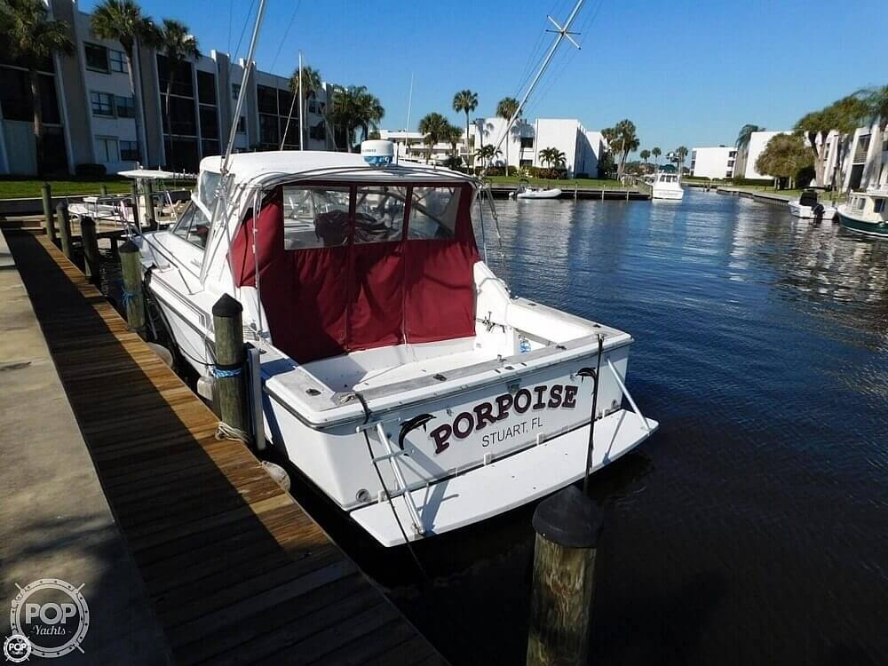 1985 Trojan 10M 330 Sport Express Power boat for Sale in Stuart, FL