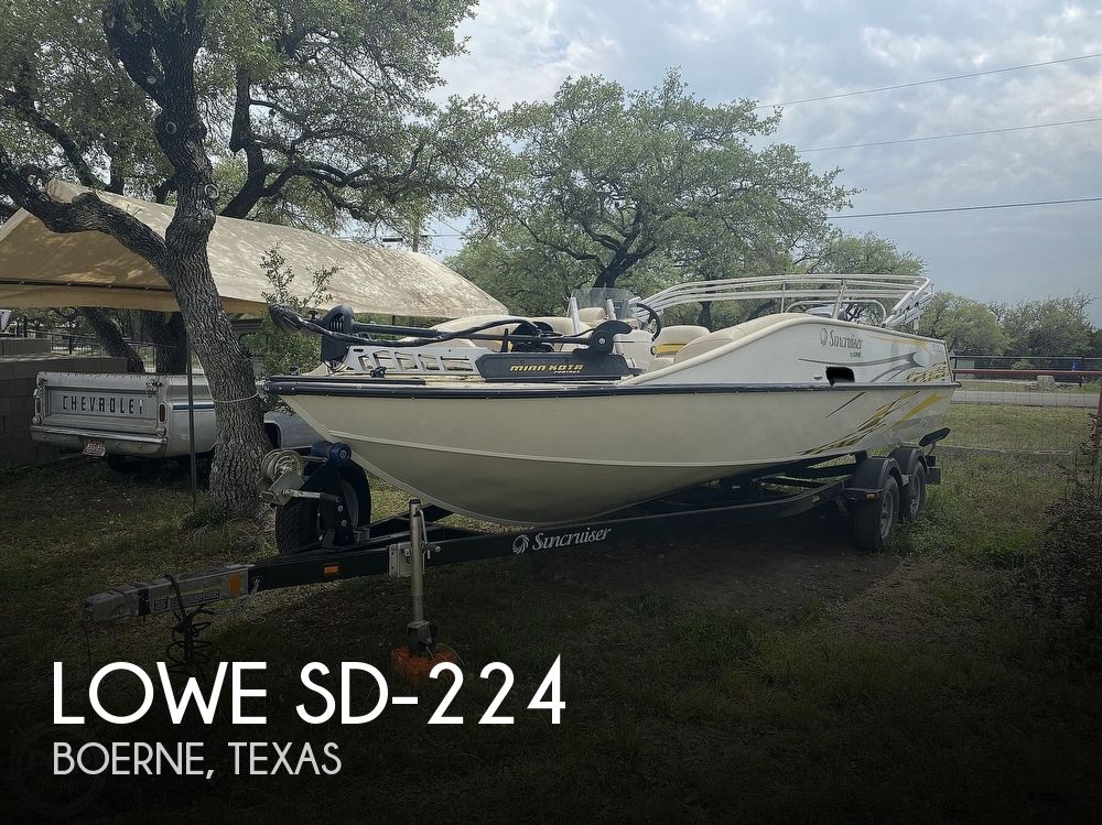 2011 Lowe SD-224 Deck Boat for Sale in Fischer, TX