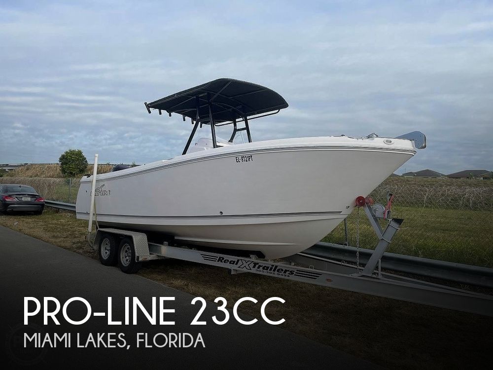 2014 Pro-Line 23cc Power boat for Sale in Hialeah Gardens, FL
