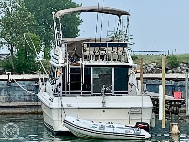 1986 Sea Ray 340 Sedan Bridge Motoryacht for Sale in S Milwaukee, WI