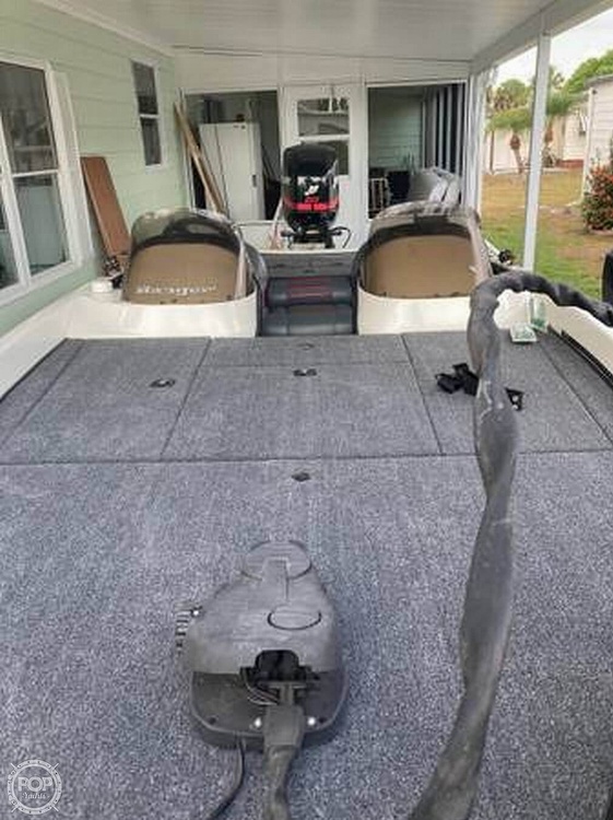 2001 Ranger Boats Comanche 520 VX Power boat for Sale in Fort Myers, FL
