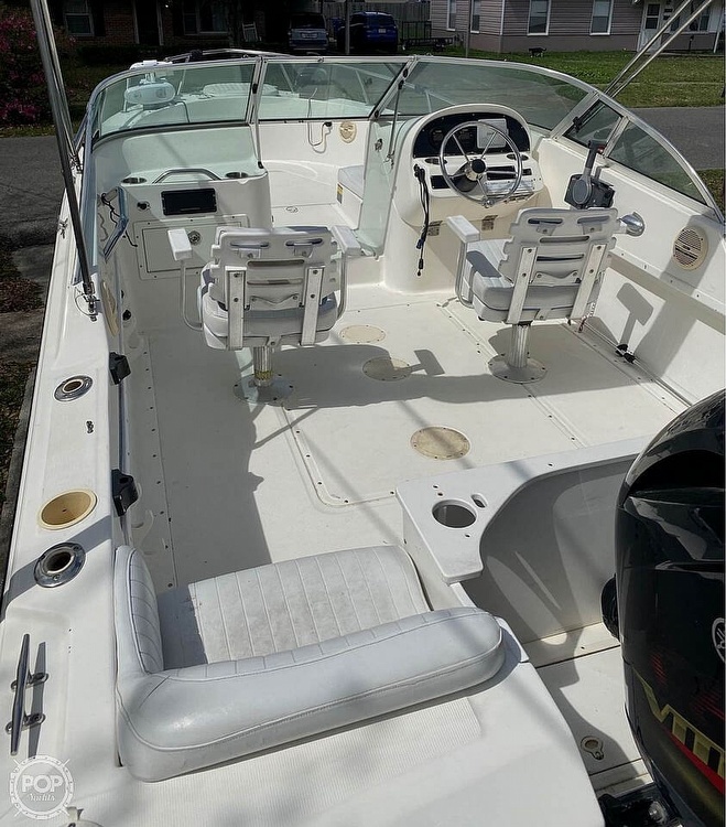 1998 Edgewater 200DC Power boat for Sale in Sulphur, LA