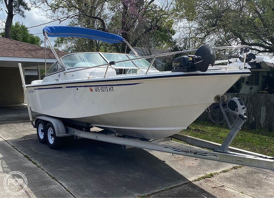 1998 Edgewater 200DC Power boat for Sale in Sulphur, LA