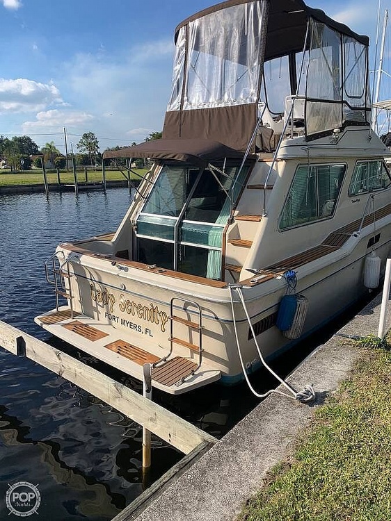 1982 Sea Ray 355T Sedan Fishing boat for Sale in Tice, FL