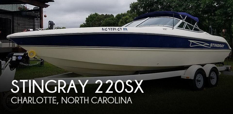 1998 Stingray 220SX Power boat for Sale in Charlotte, NC