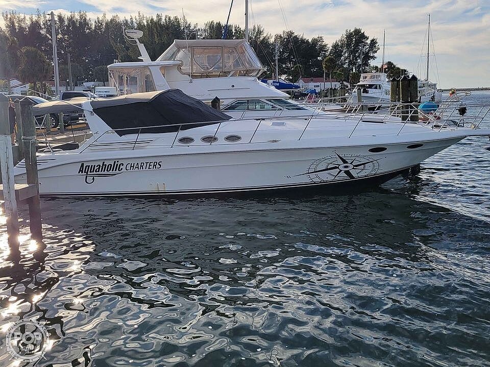 1994 Sea Ray 400 express Power boat for Sale in Venice, FL