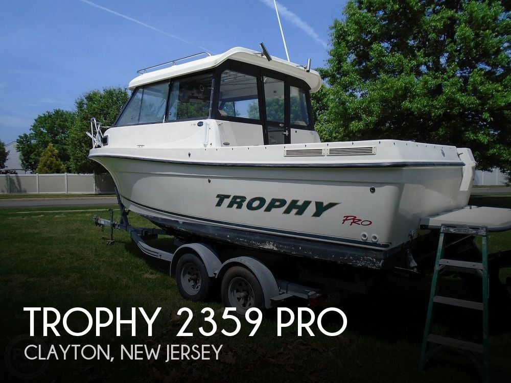 2002 Trophy 2359 Pro for sale - id:43478