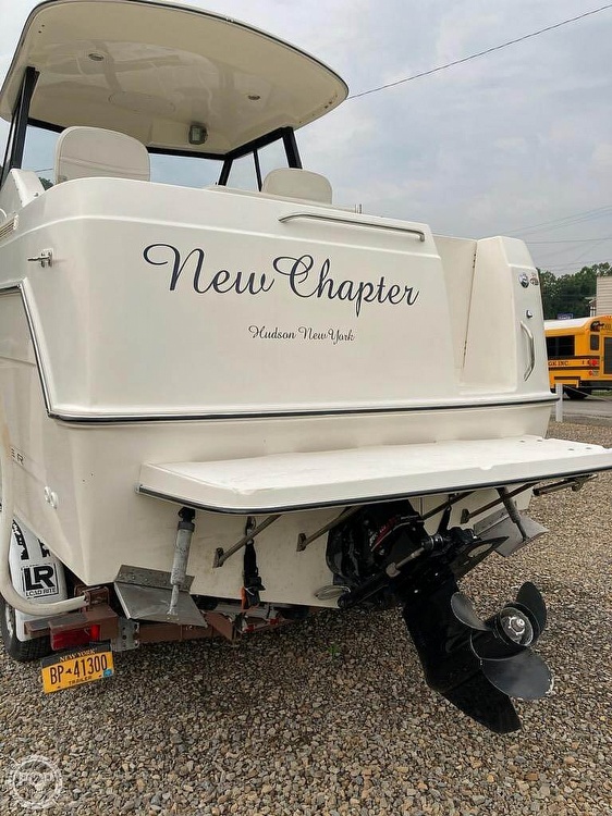 2003 25 foot Bayliner Ciera Hard Top Power boat for Sale in Plum, PA