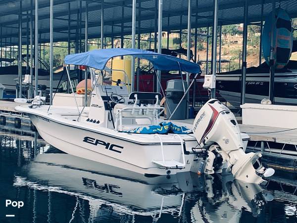 2015 Epic 22sc Power boat for Sale in Houston, TX