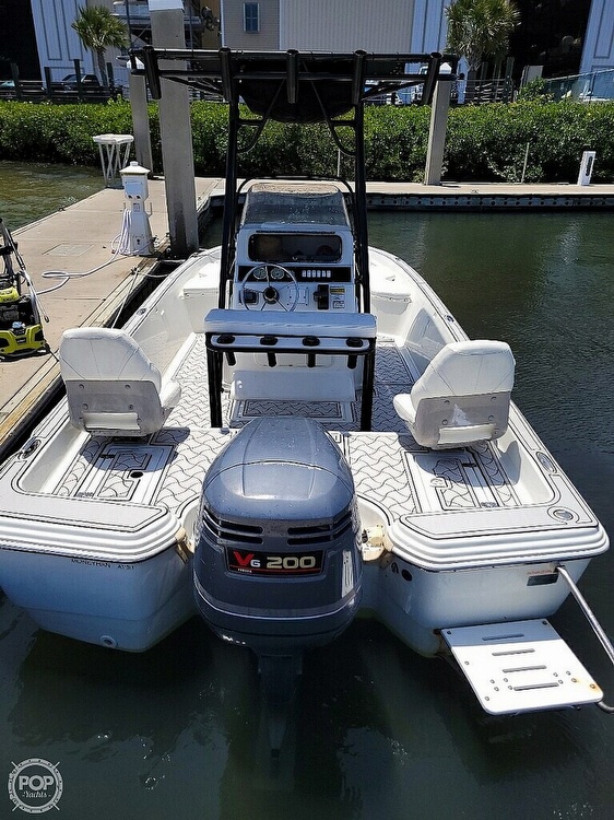 2004 Bay Stealth VIP 2230 Power boat for Sale in Barefoot Bay, FL