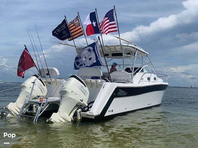 2008 ProKat 3660 Express Power boat for Sale in New Prt Rchy, FL