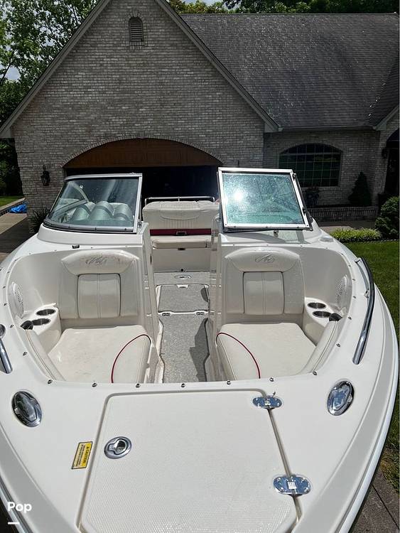 2006 Monterey 234 FS Power boat for Sale in Greendale, IN