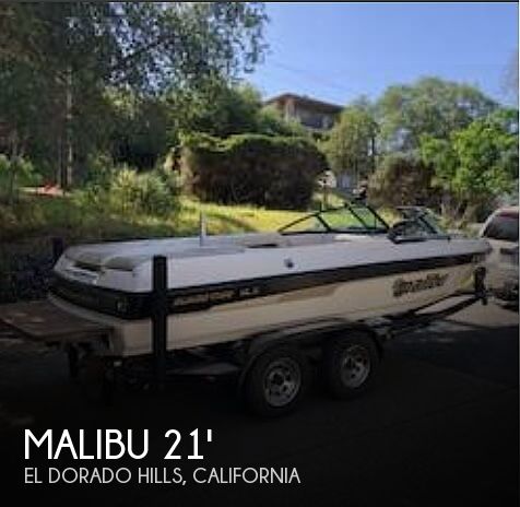 2000 21 foot Malibu Sunsetter VLX Power boat for Sale in El Dorado Hls, CA