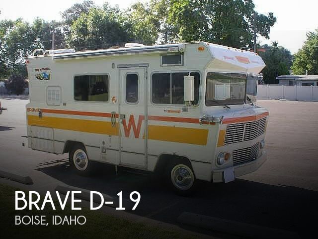 1975 Winnebago Brave D-19 for sale - id:230694