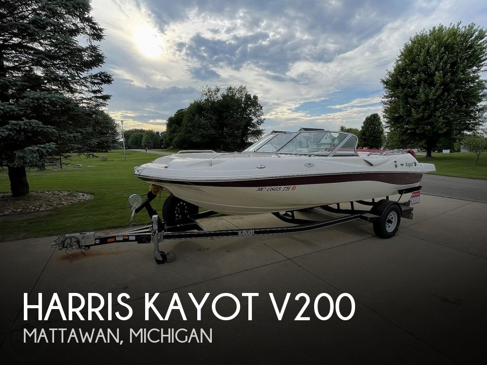 2003 Kayot V200 Deck Boat for Sale in Mattawan, MI