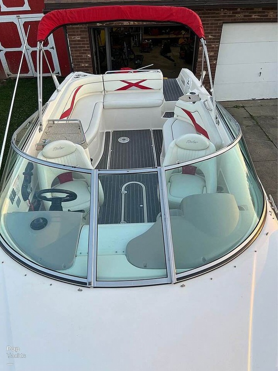 2006 Rinker Captiva 282 Power boat for Sale in Doylestown, OH