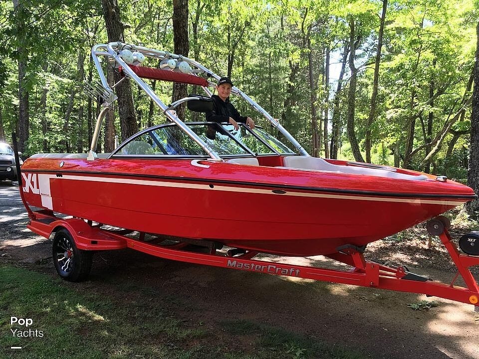 2006 Mastercraft x1 Power boat for Sale in Elgin, SC