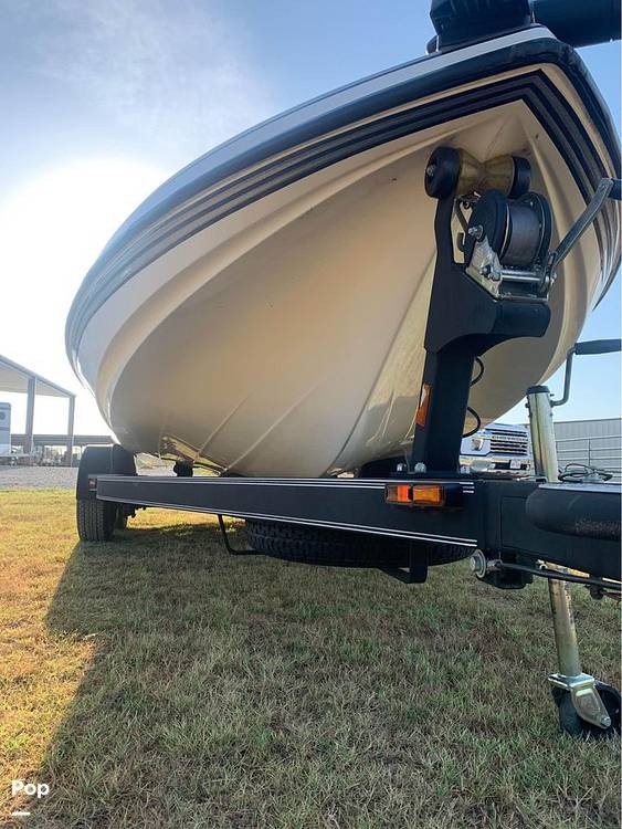 2012 Skeeter sl210 Power boat for Sale in Murchison, TX